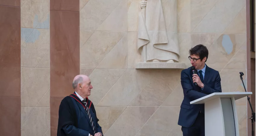 The Vice-Chancellor opens New College's Gradel Quadrangles | New College